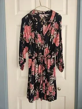 Billabong | Dresses | Billabong Navy Floral Buttonfront Top With Pink ...